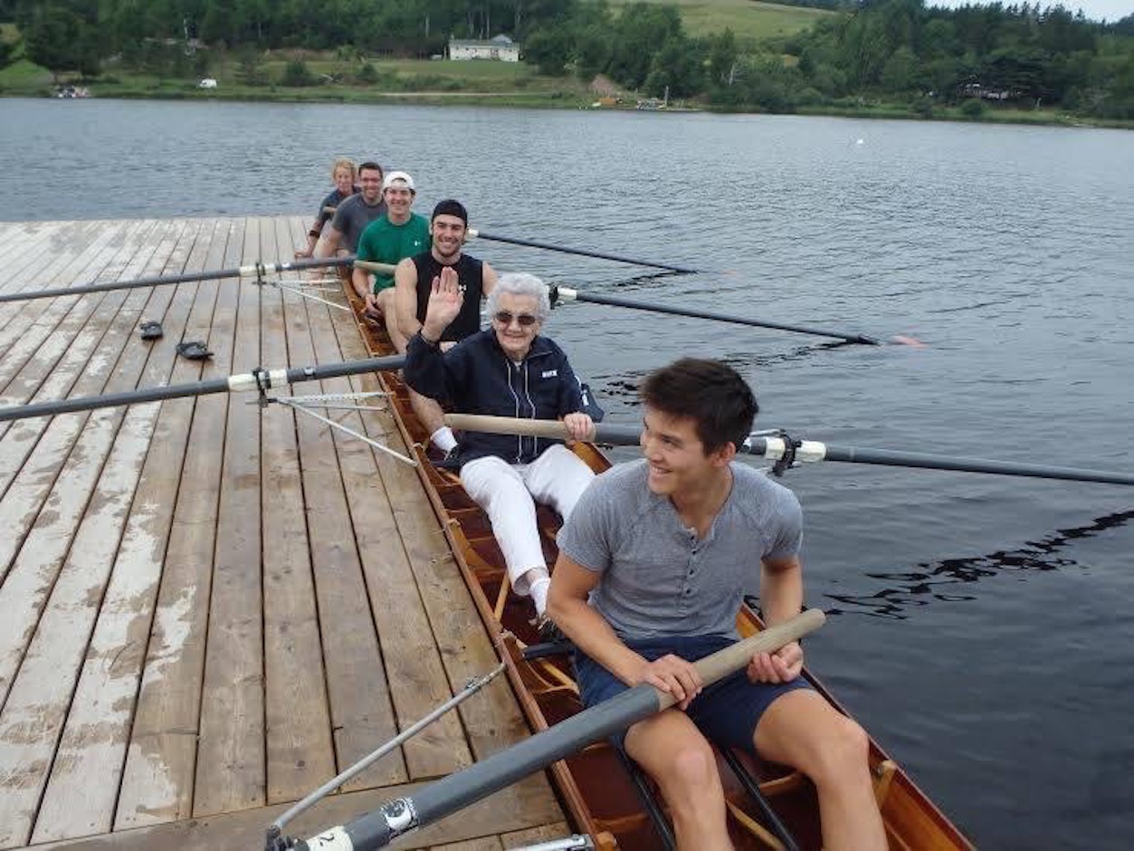 Merle Taylor : Au-delà de l'eau, les gens - Rowing Canada Aviron